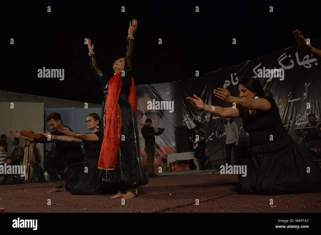 Lahore, Pakistan. 19th Feb, 2018. Pakistani Classical dancer and ...