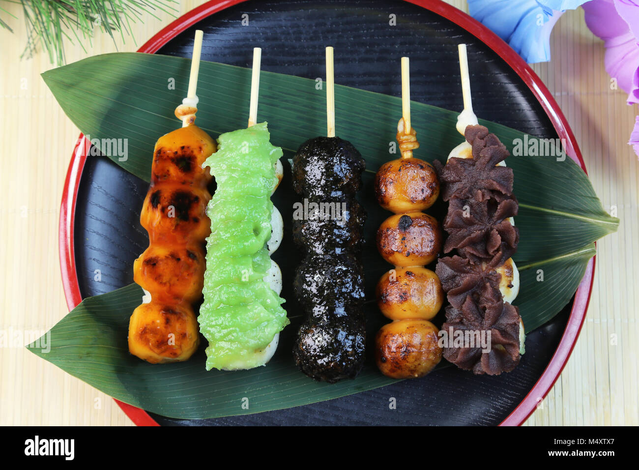 Soy sauce dango hi-res stock photography and images - Alamy