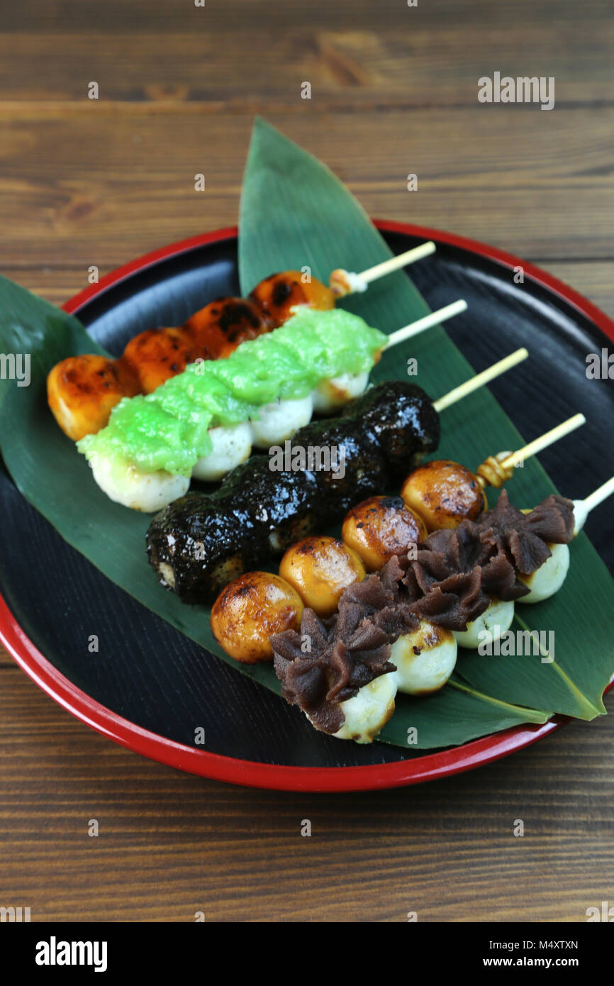 Mitarashi dango hi-res stock photography and images - Alamy