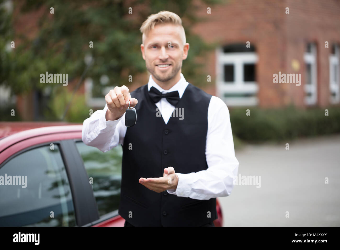 Car valeting hi-res stock photography and images - Alamy