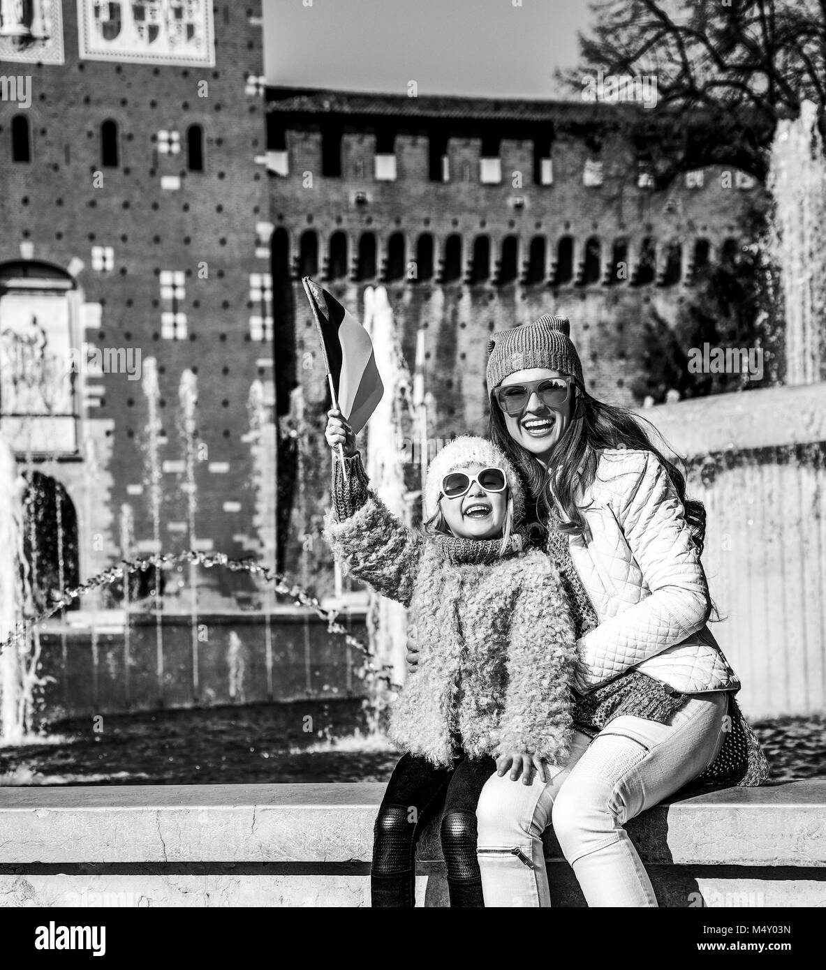 Rediscovering things everybody love in Milan. Full length portrait of ...