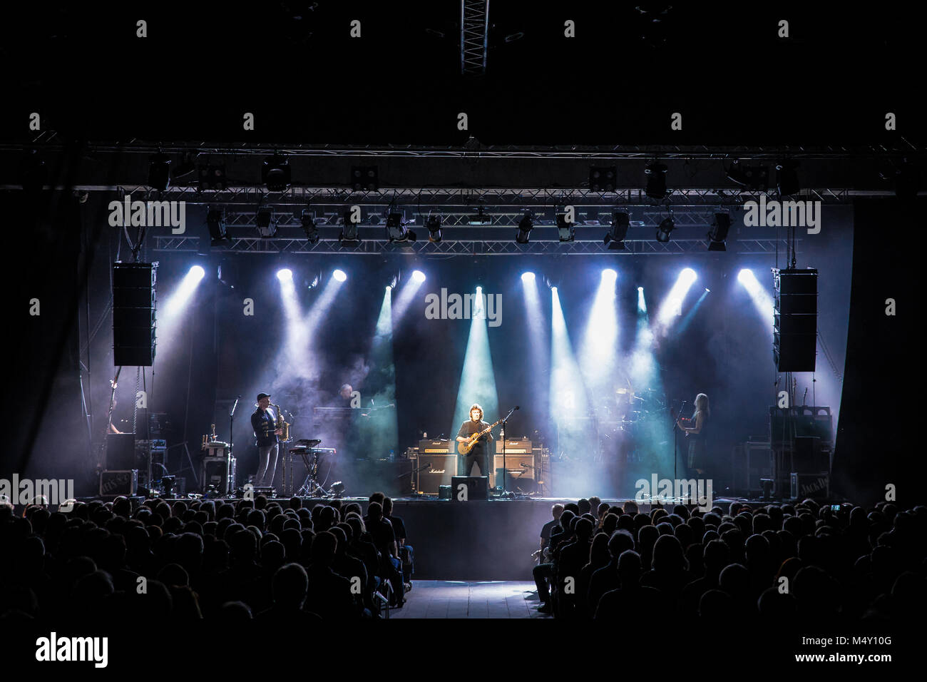 Hackett concert hi-res stock photography and images - Alamy