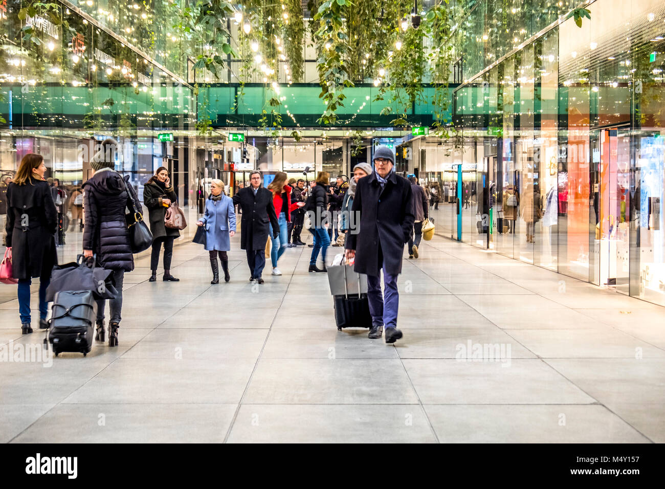 German shopping mall hi-res stock photography and images - Alamy