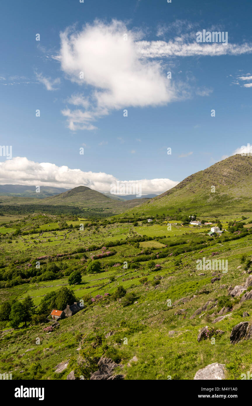 Healy Pass (R574) into the Caha Mountains on the ‘Ring of Beara in the ...