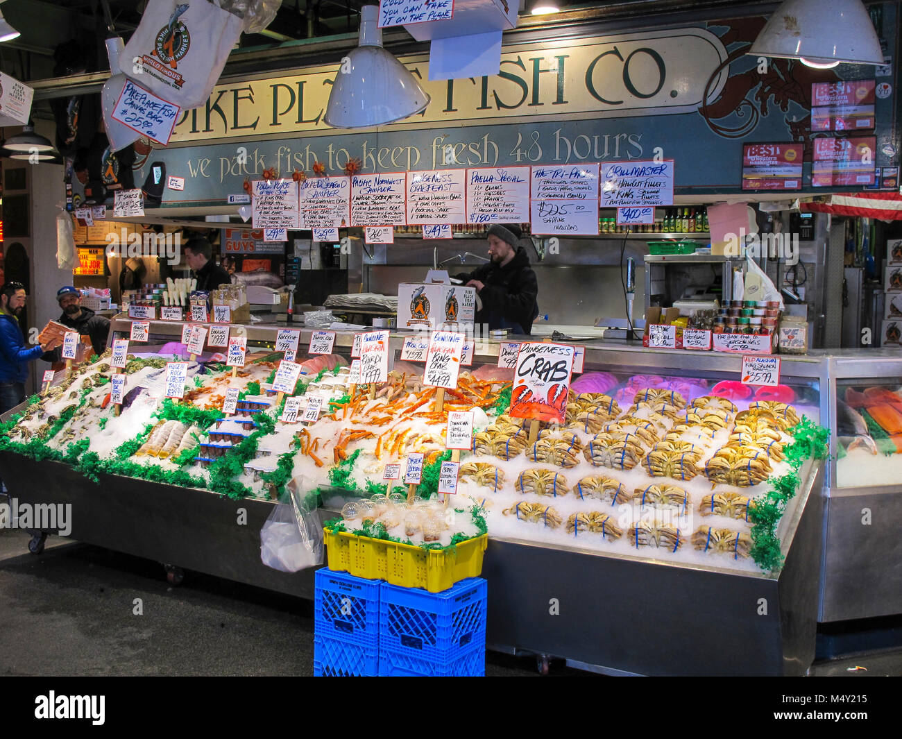 Pike Place fish stall Stock Photo - Alamy