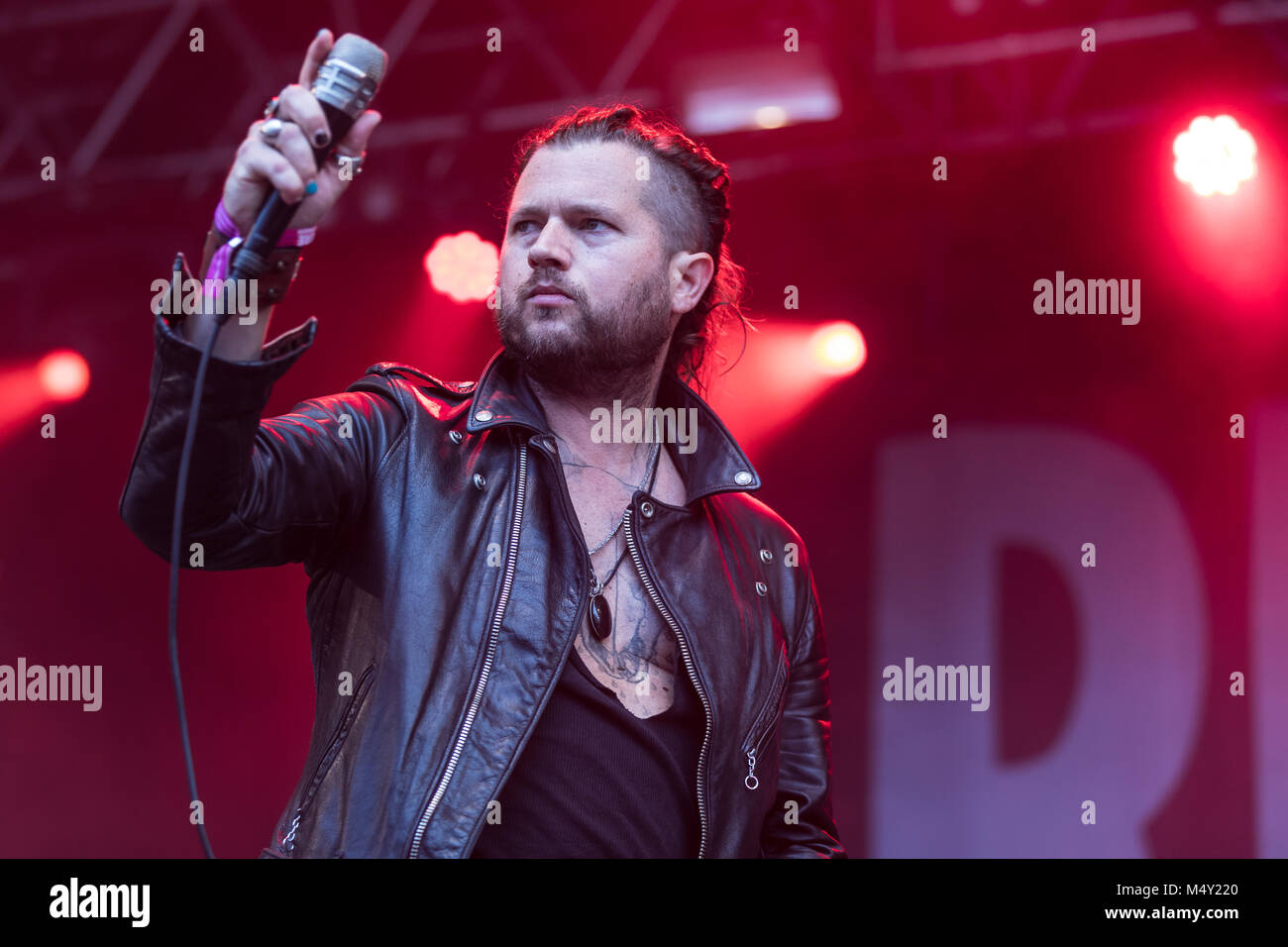 Rival sons band hi-res stock photography and images - Alamy