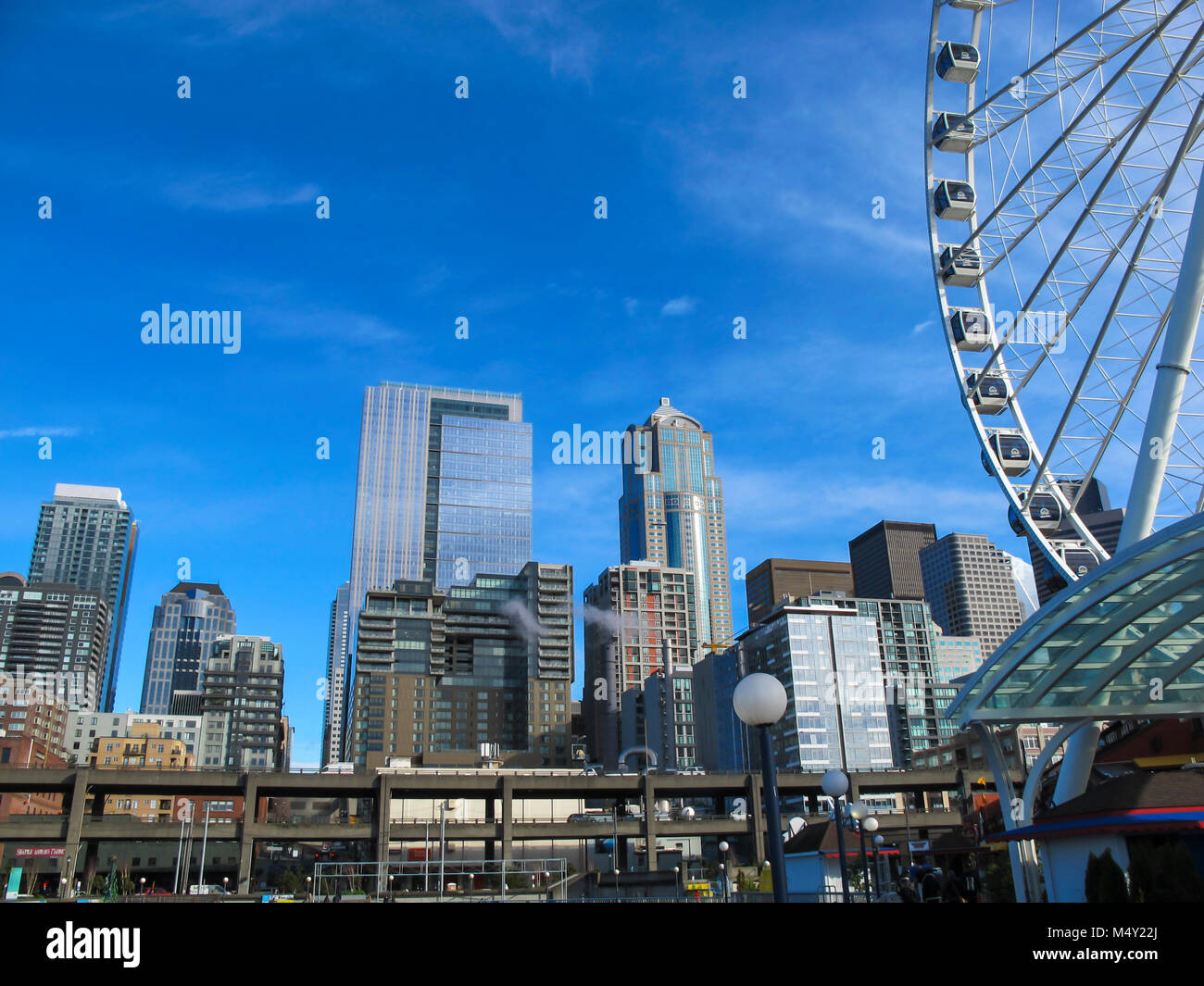 American sprawl architecture hi-res stock photography and images - Alamy