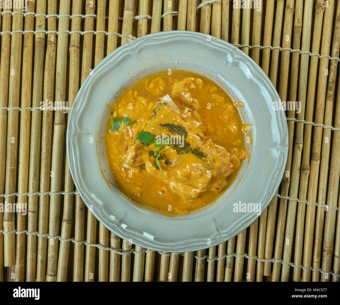 Macher jhol hi-res stock photography and images - Alamy