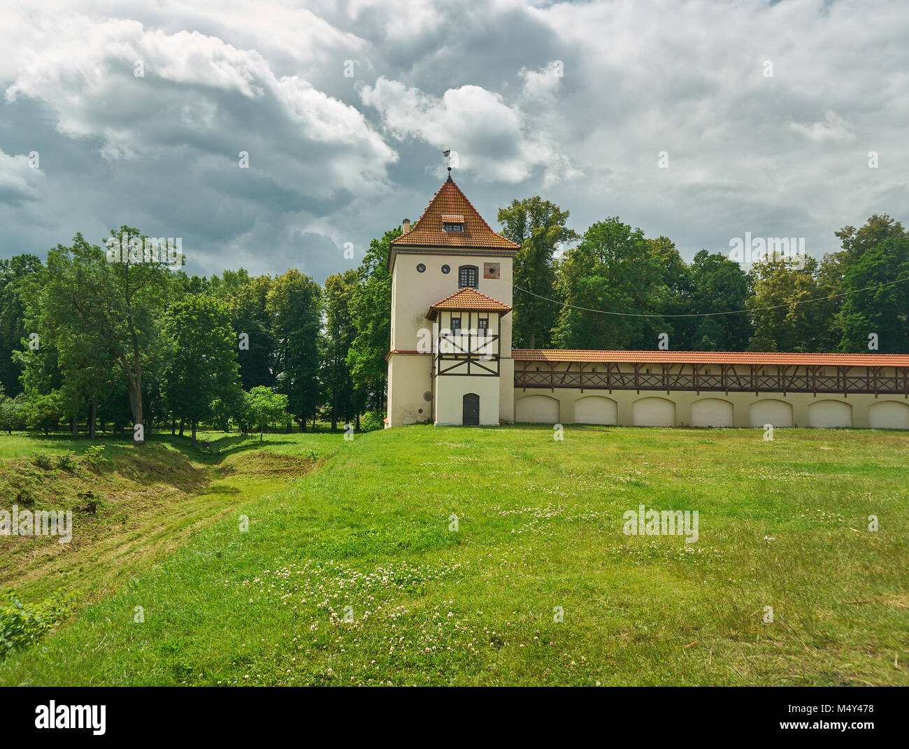 Castles Belarus High Resolution Stock Photography and Images - Alamy