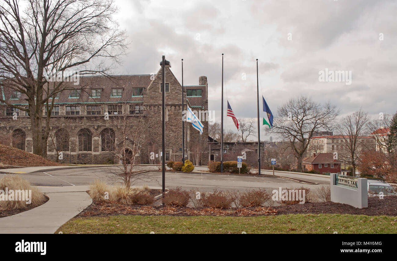 Jewish community day school hi-res stock photography and images - Alamy