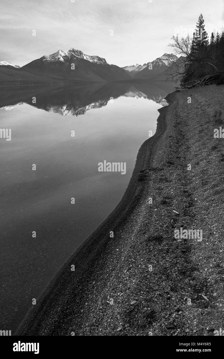 Glacier beach Black and White Stock Photos & Images - Alamy