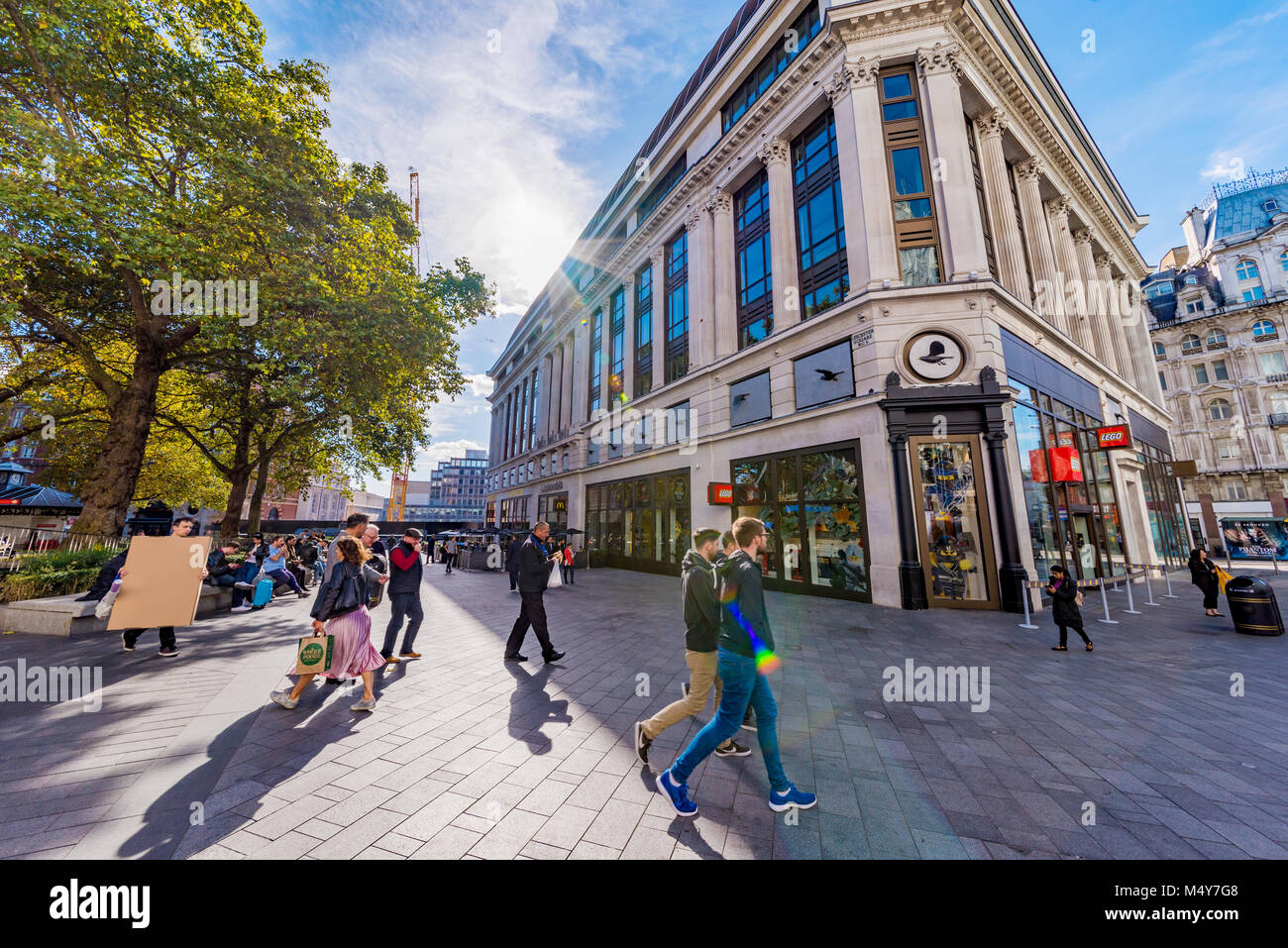 Leicester square shops hi-res stock photography and images - Alamy