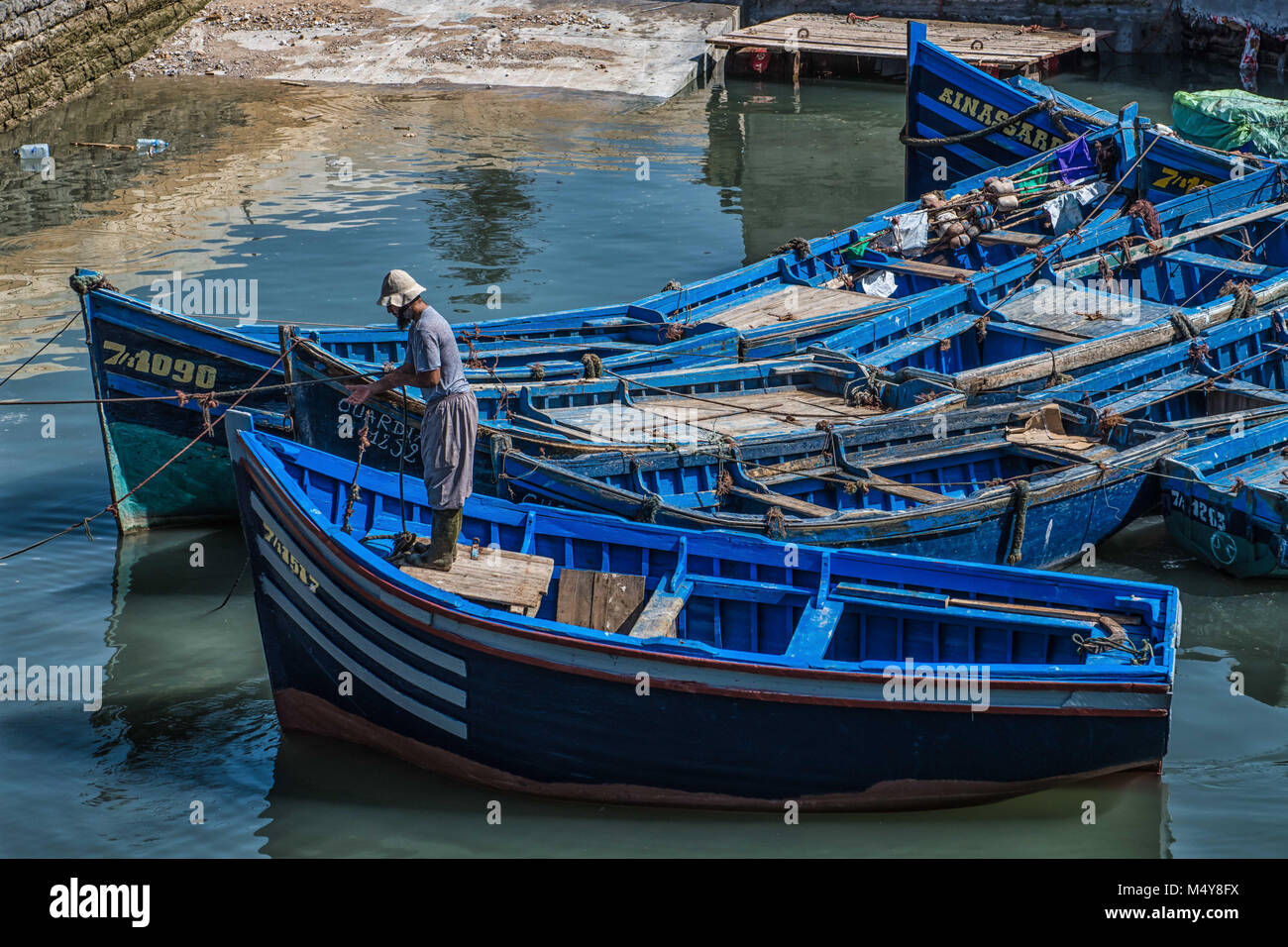 Traditional moroccan boats hi-res stock photography and images - Alamy