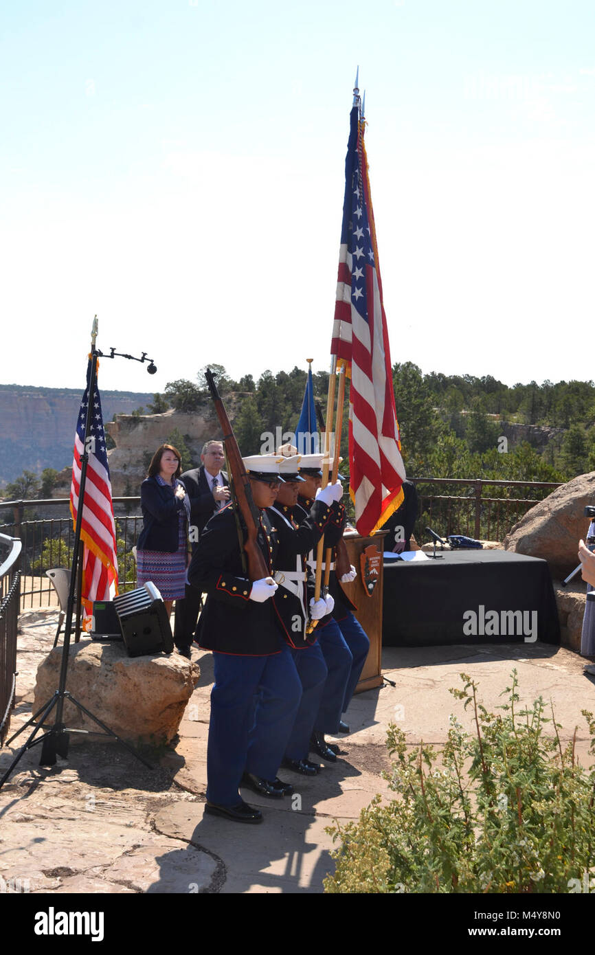 Grand canyon mather point amphitheater hi-res stock photography and ...