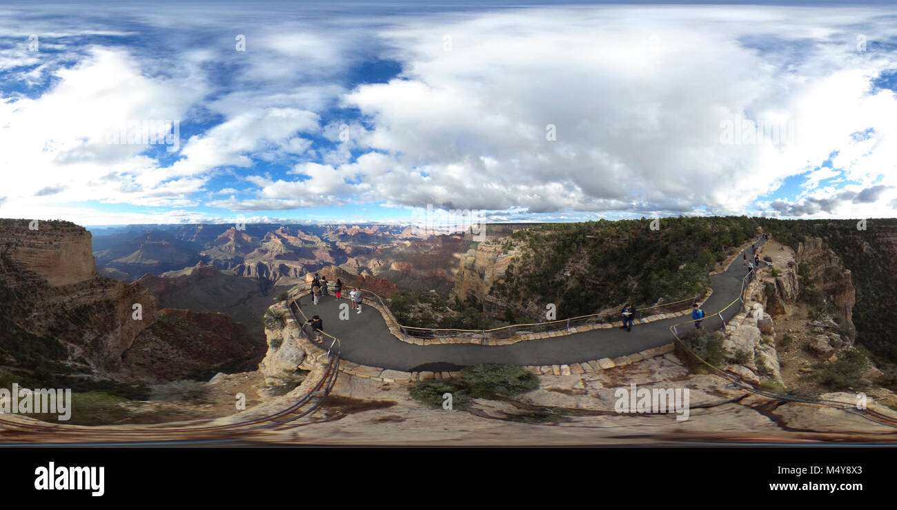 Hermit road shuttle bus hi-res stock photography and images - Alamy