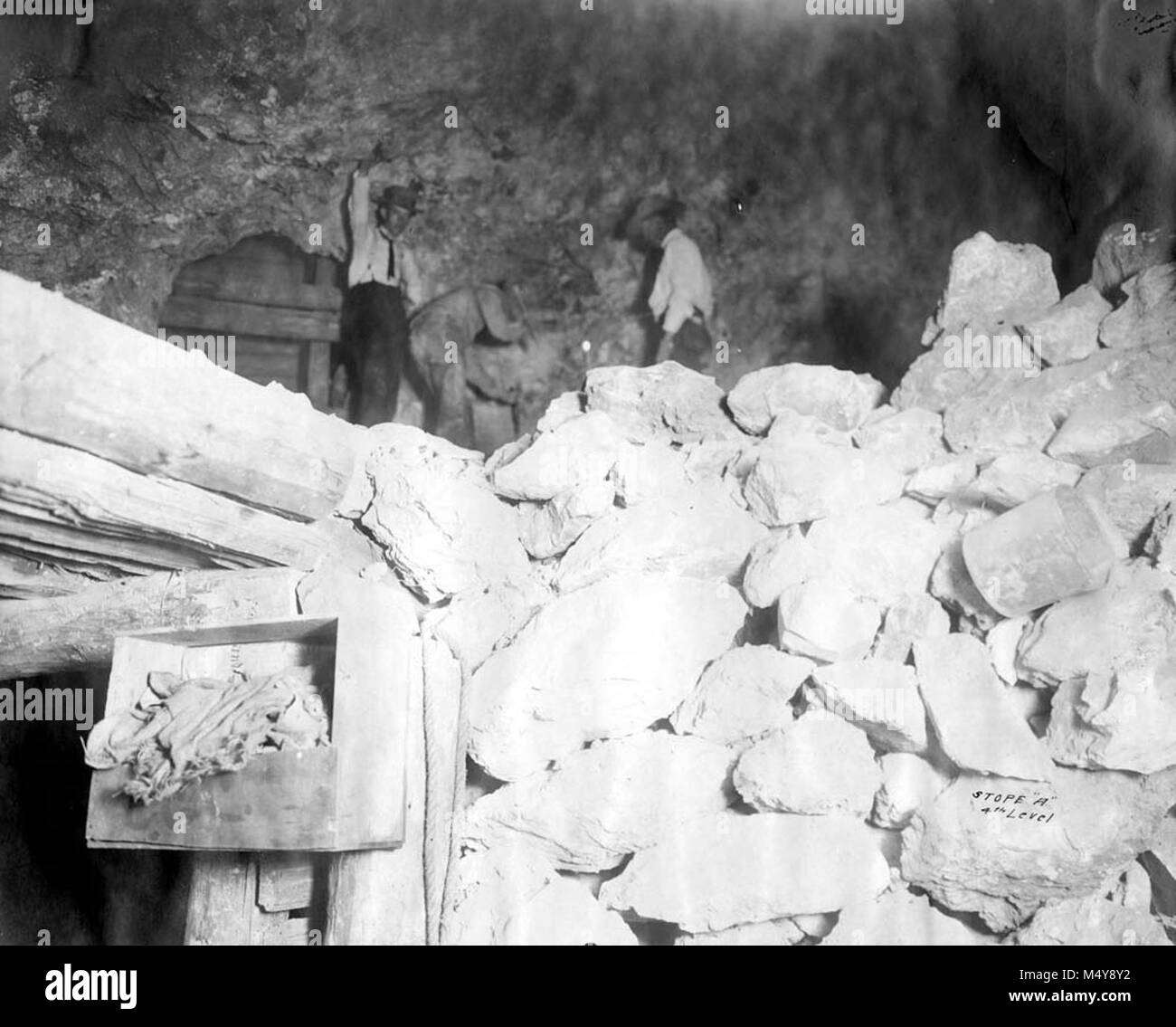 STOPE A, 4TH LEVEL, CANYON COPPER CO. MINE ON HORSESHOE MESA. GRANDVIEW ...