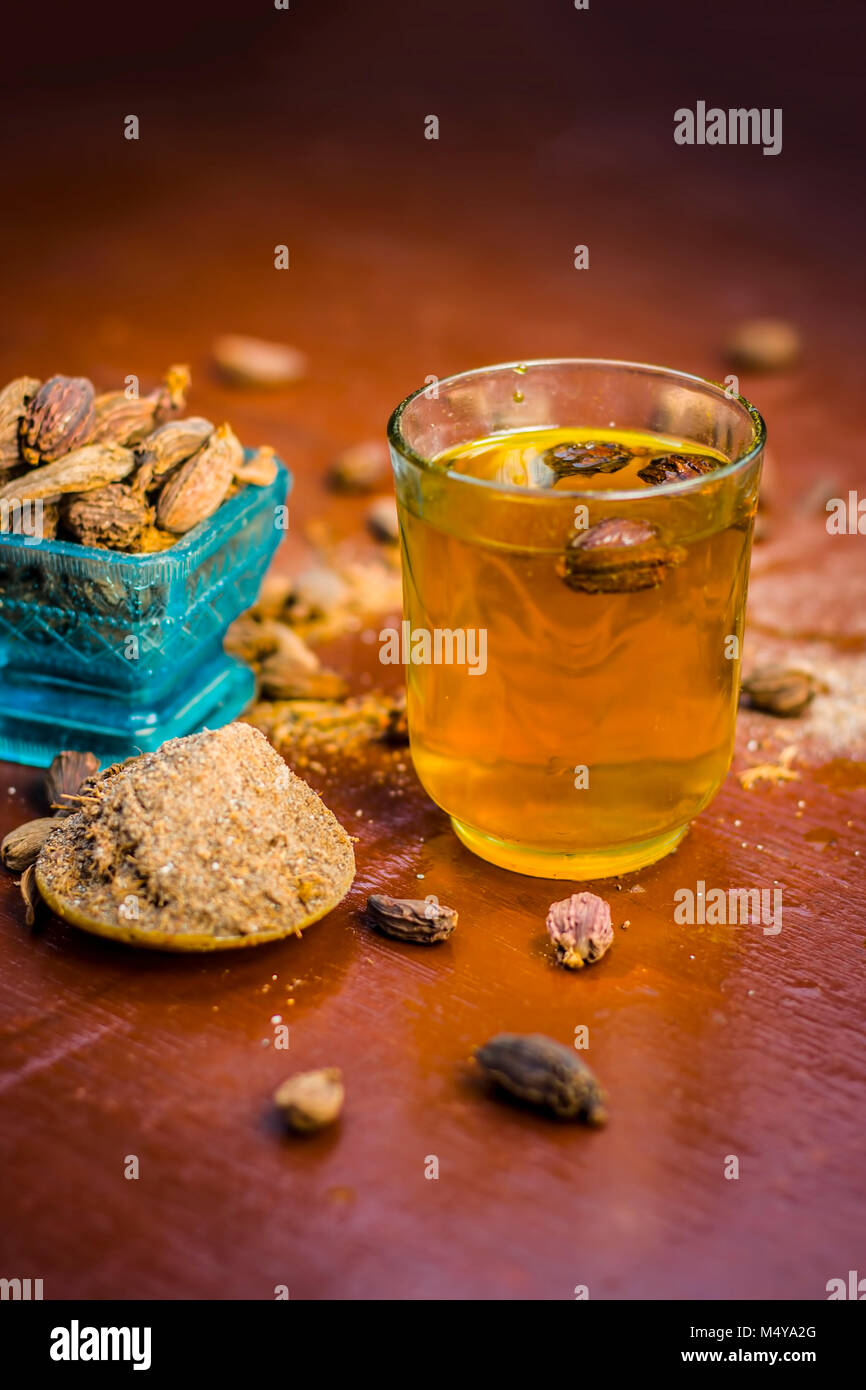 Health benefits of cardamom hi-res stock photography and images - Alamy