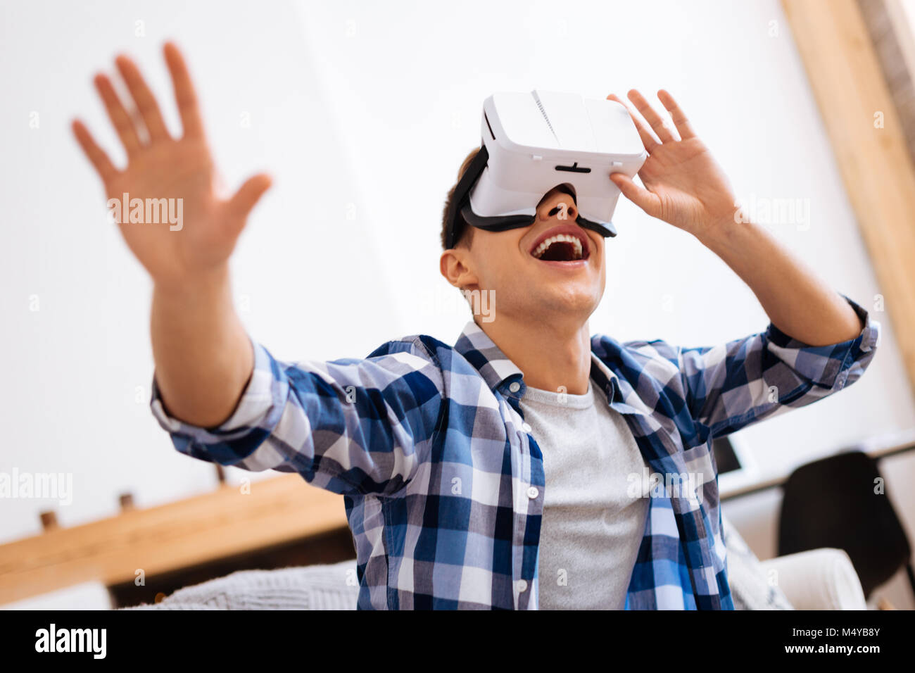 Wearing a vr headset hi-res stock photography and images - Alamy