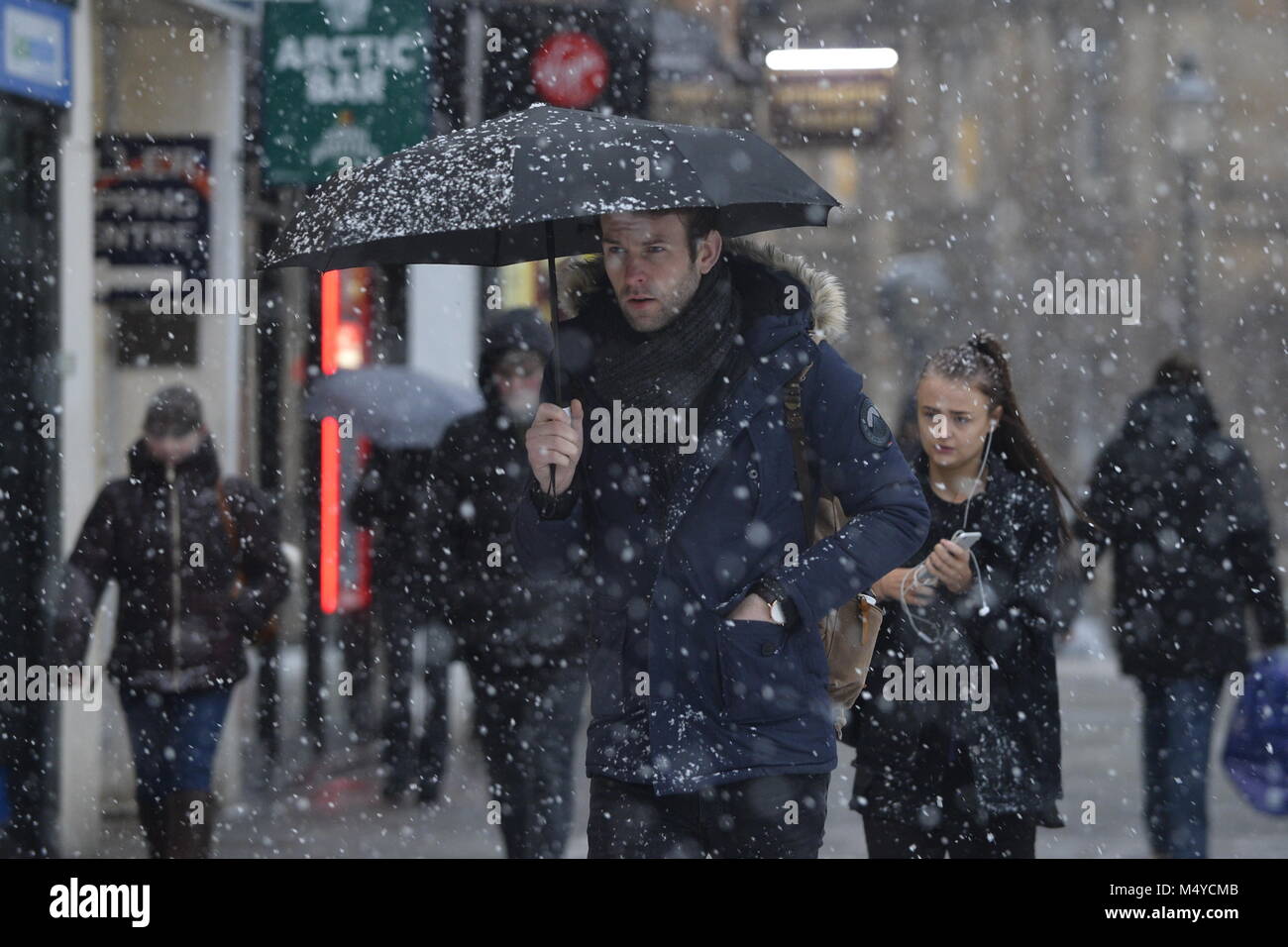 Dundee with snow hi-res stock photography and images - Alamy