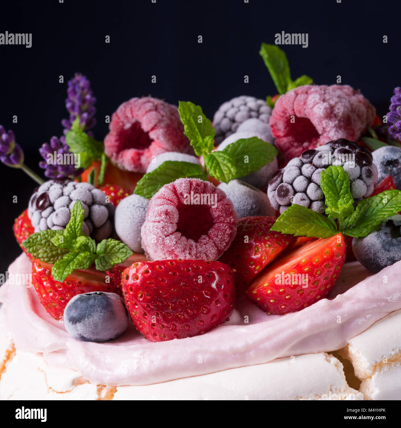 Pavlova with berry fruits Stock Photo - Alamy