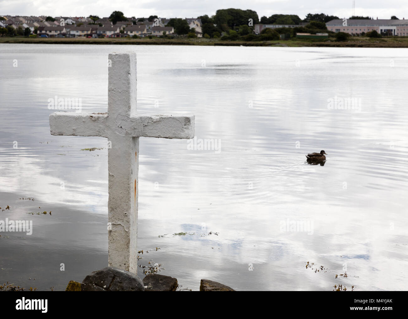 Cross on the lake Stock Photo - Alamy