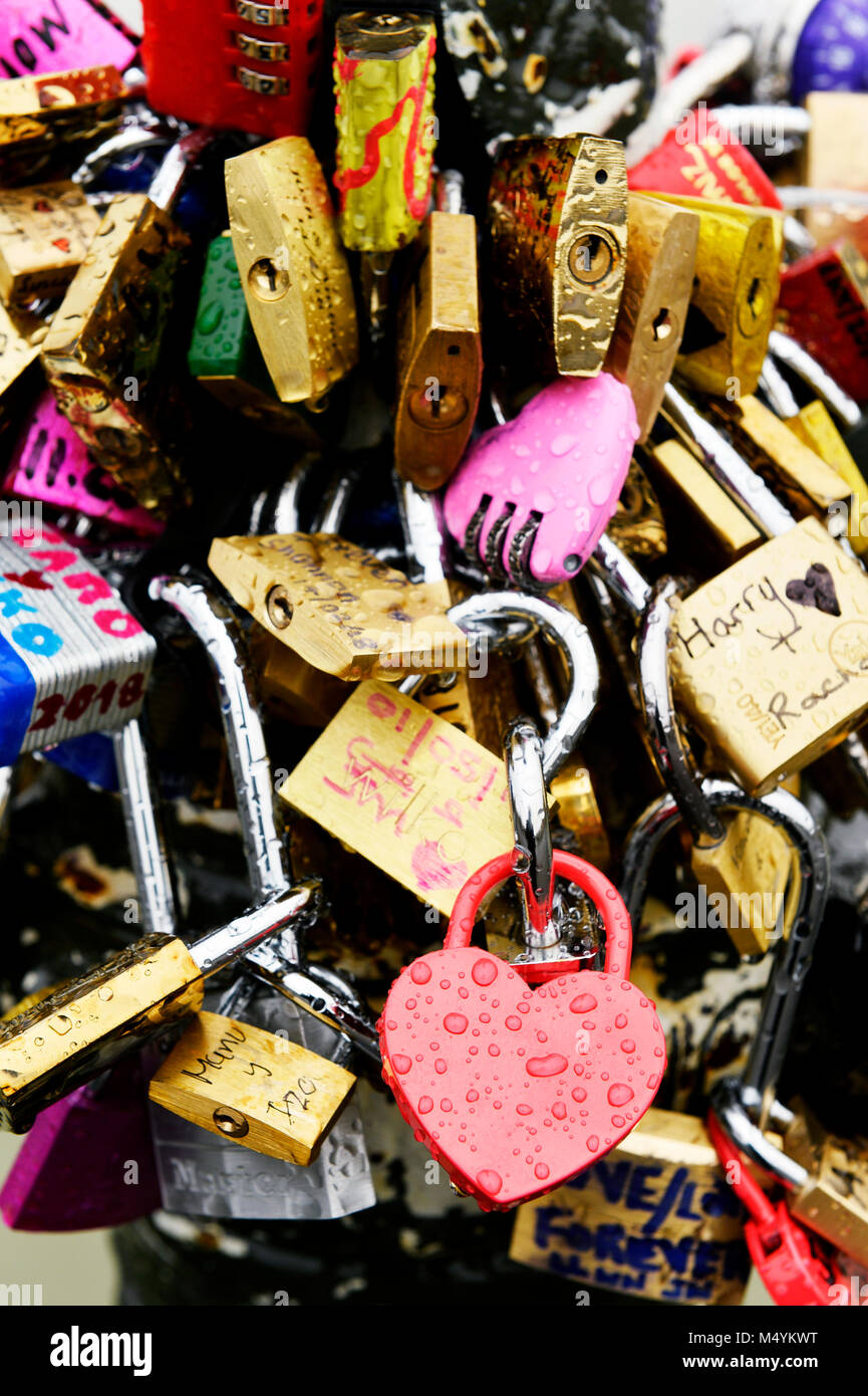 Bank lockers hi-res stock photography and images - Alamy