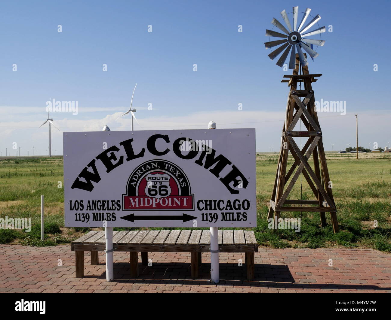 Midpoint Cafe (midpoint of route 66),Adrian,Texas Stock Photo - Alamy