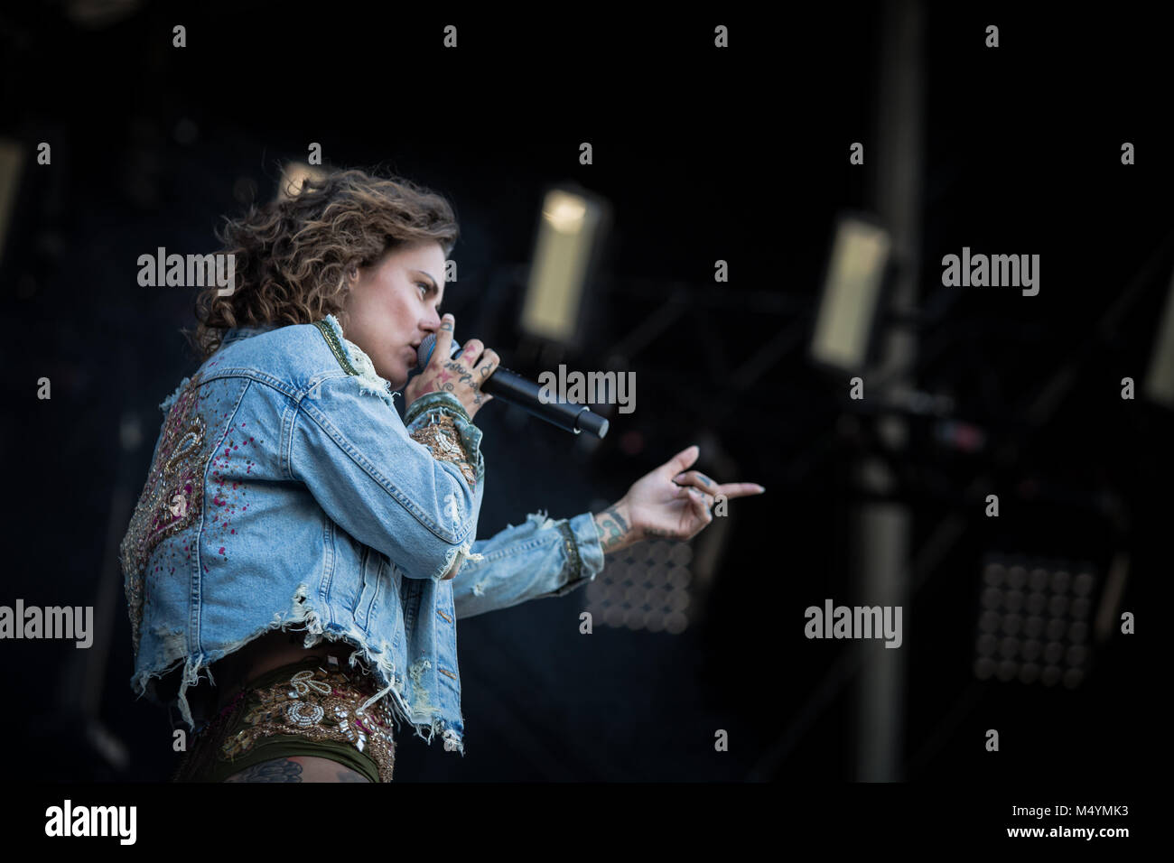 Jennifer rostock hi-res stock photography and images - Alamy