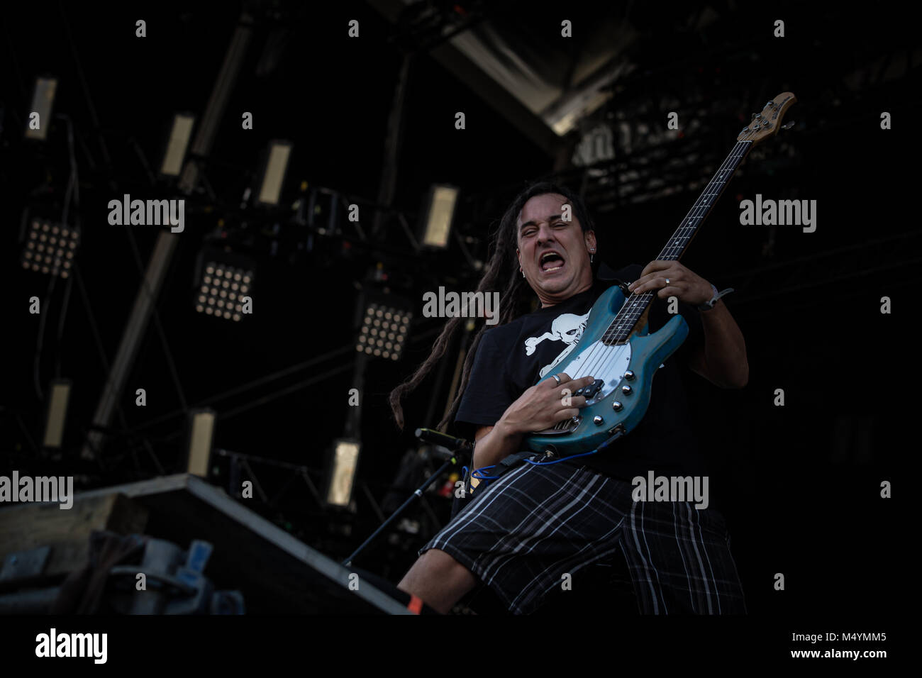 Less music hi-res stock photography and images - Alamy