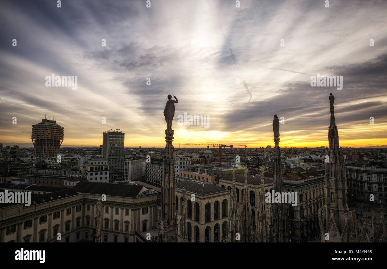 Milan Duomo rooftop Stock Photo - Alamy