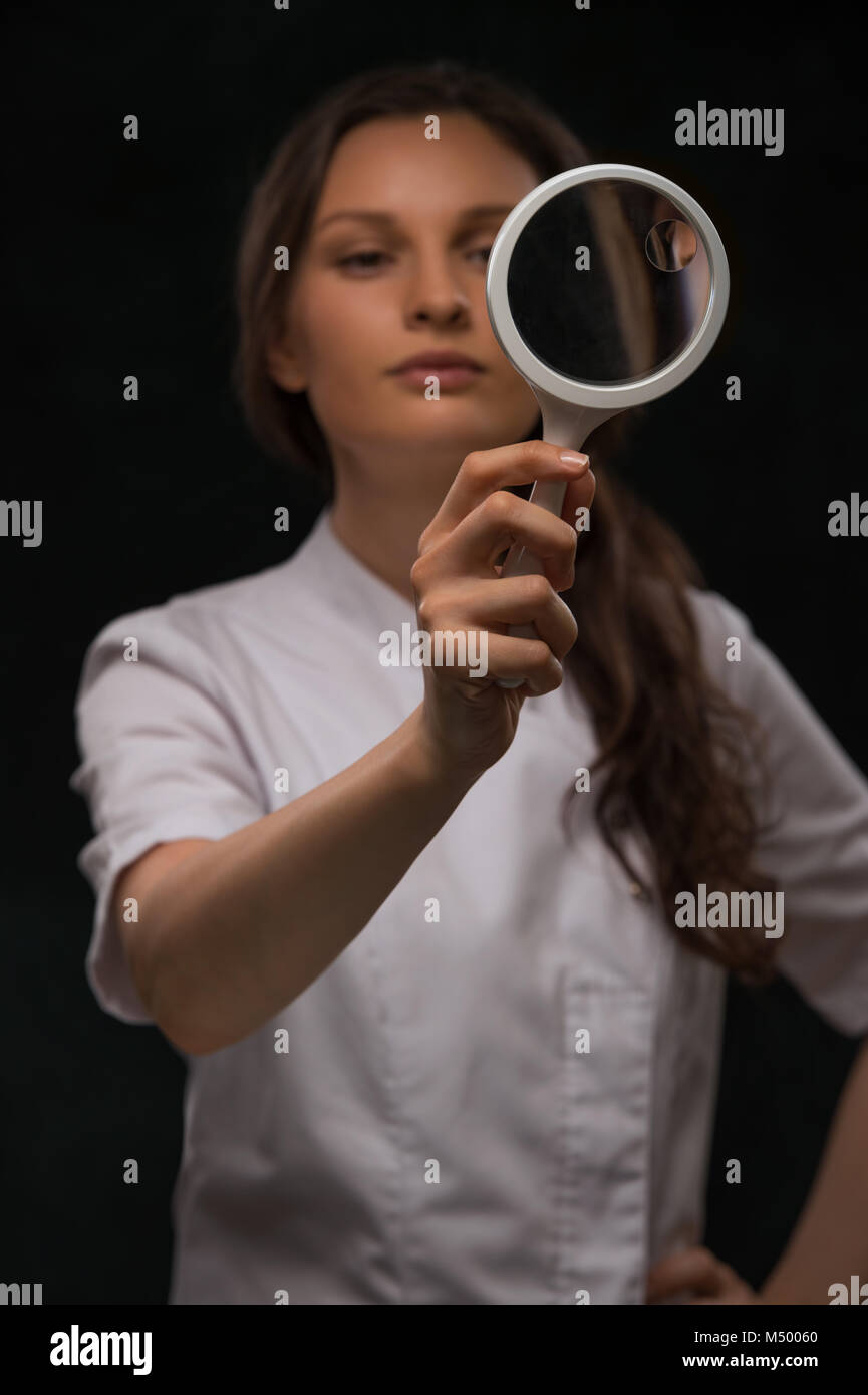 Wondering expression doctor hi-res stock photography and images - Alamy