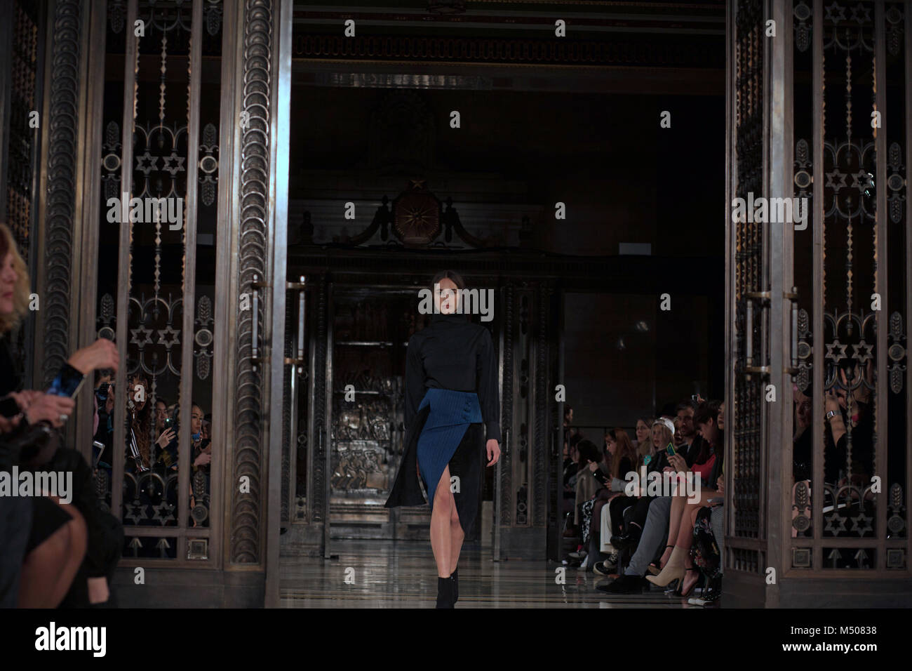 Fashion scout models hi-res stock photography and images - Alamy