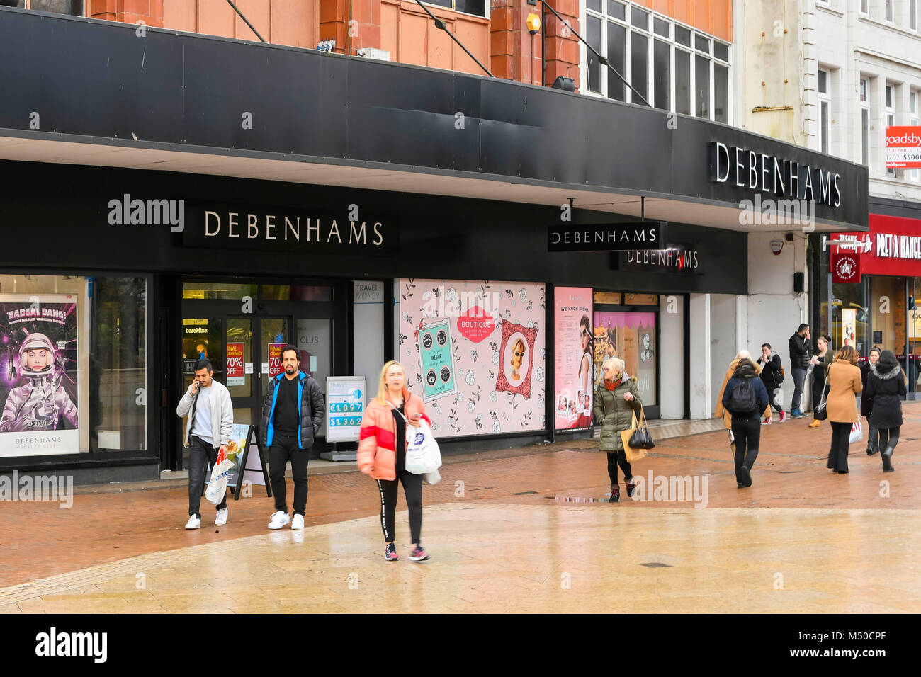 Debenhams shopfront hi-res stock photography and images - Alamy