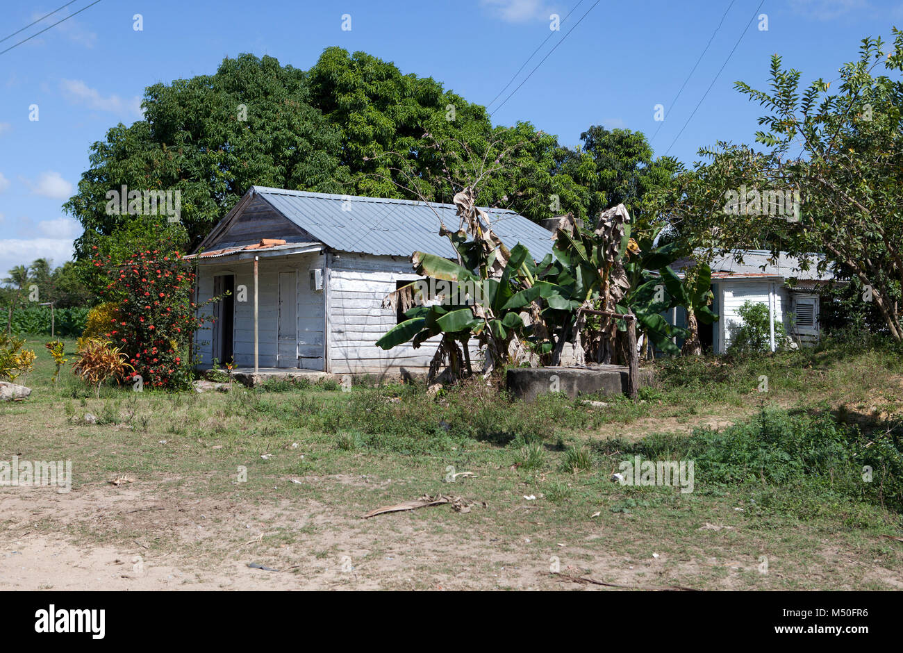 Old house in rural areas hi-res stock photography and images - Alamy