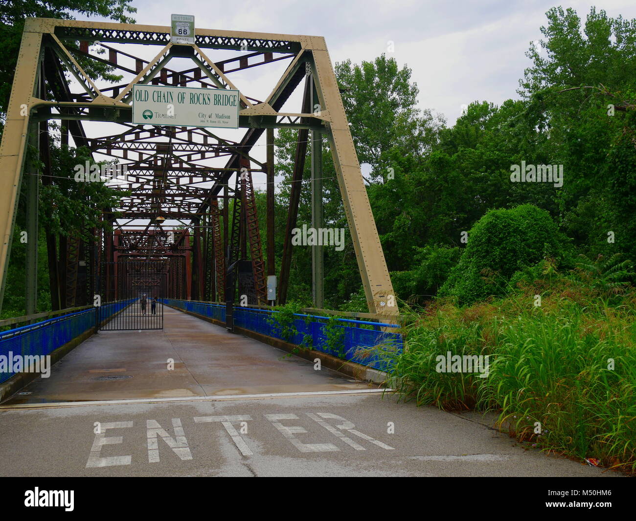 Chain of rocks hi-res stock photography and images - Alamy