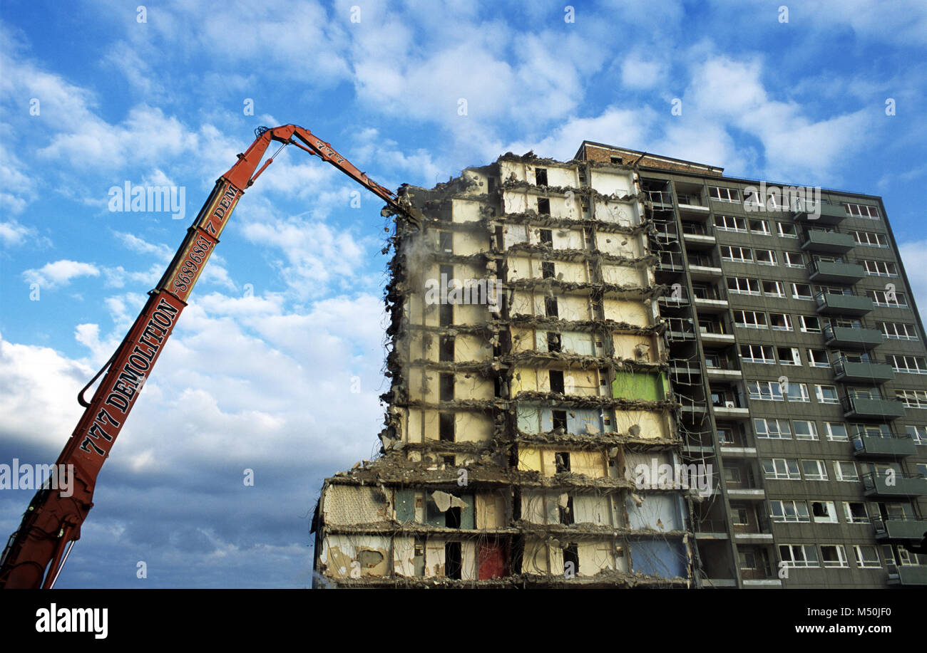 Langley berkshire hi-res stock photography and images - Alamy