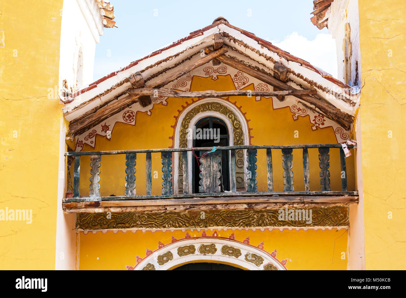 Rural house in Peru Stock Photo - Alamy