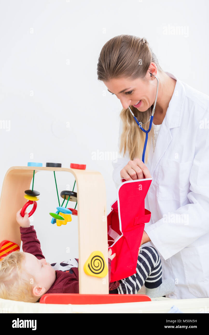 Child playing doctor stethoscope hi-res stock photography and images ...