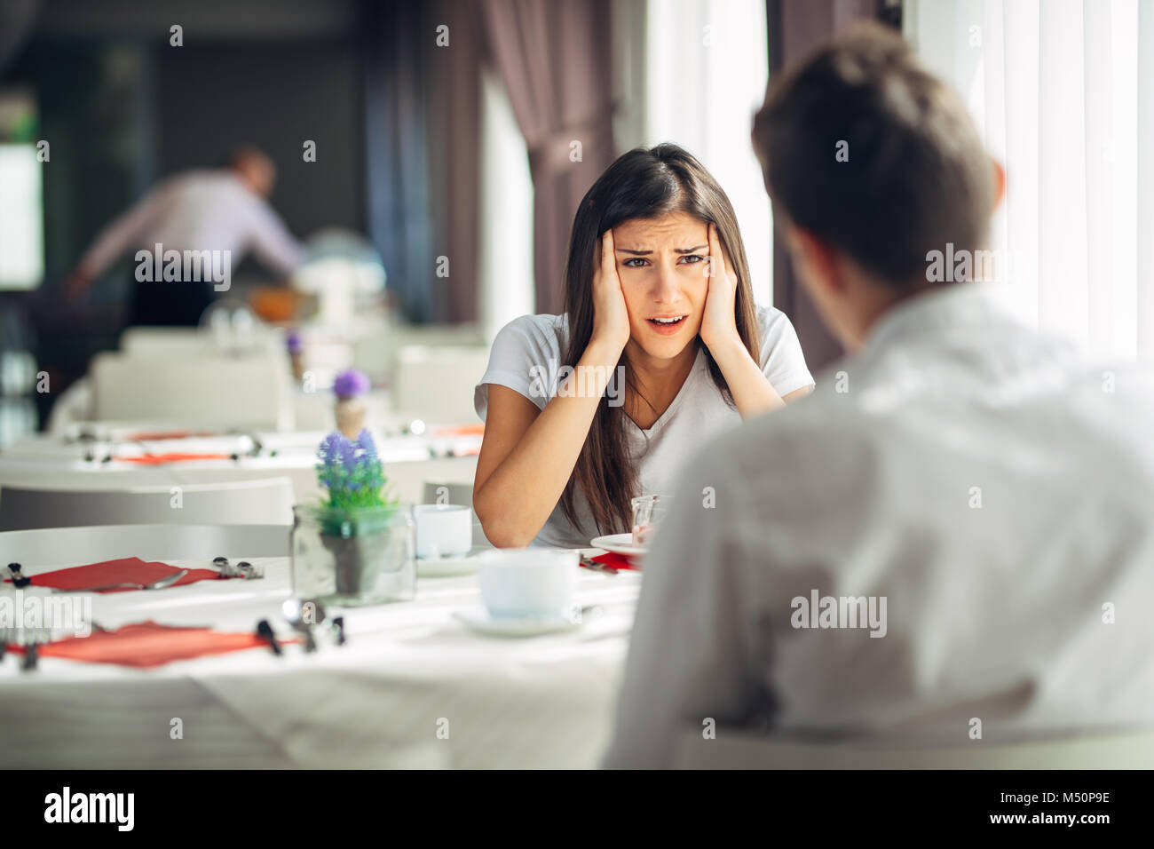 Negative body language hi-res stock photography and images - Alamy