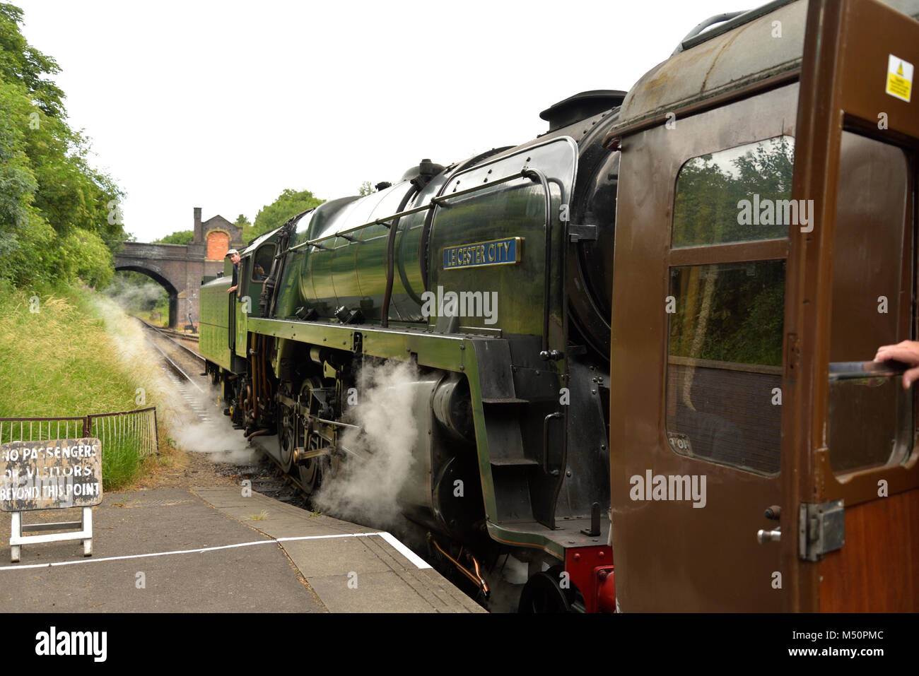 Leicester central station hi-res stock photography and images - Alamy