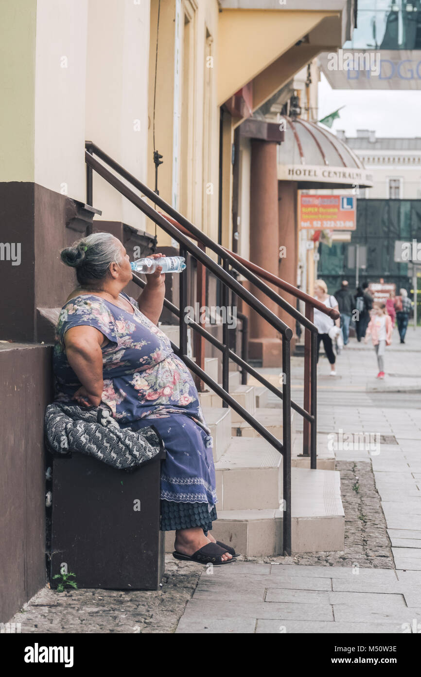 Old gypsy woman hi-res stock photography and images - Alamy