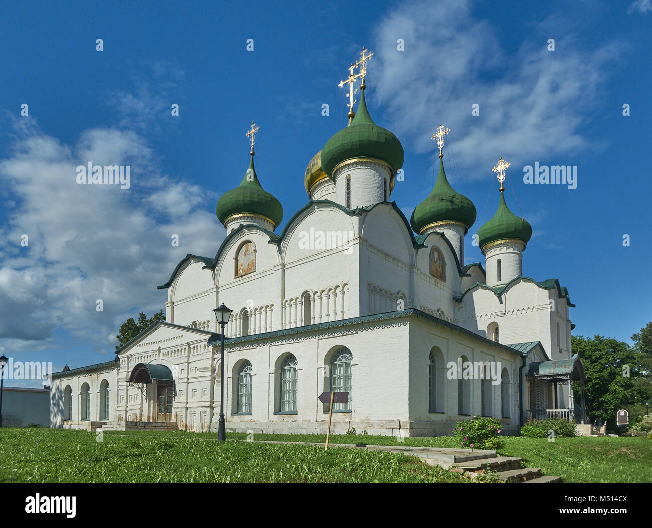 Cathedral Suzdal Stock Photo - Alamy
