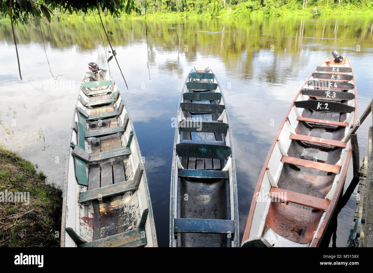 Logboats hi-res stock photography and images - Alamy