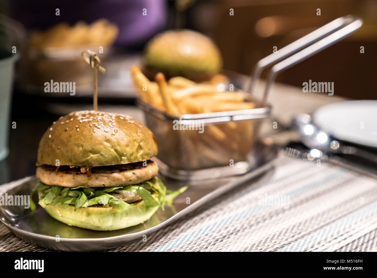 Hamberger Chicken High Resolution Stock Photography and Images - Alamy
