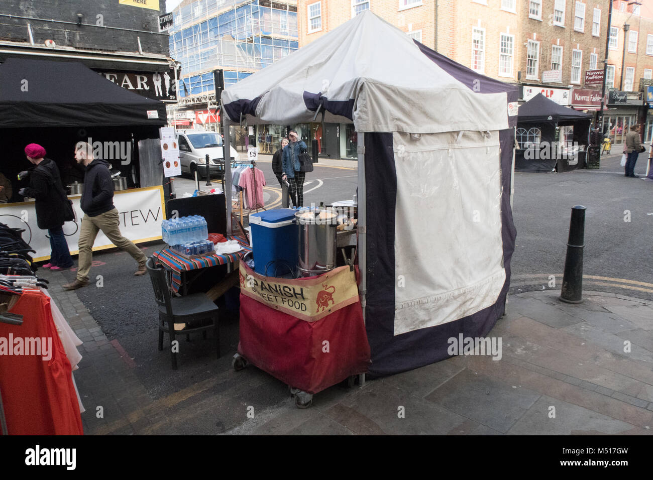 Spanish street food stall Stock Photo - Alamy