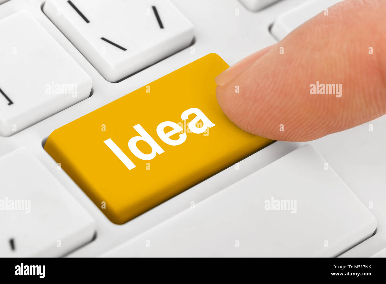 Computer notebook keyboard with Idea key Stock Photo - Alamy