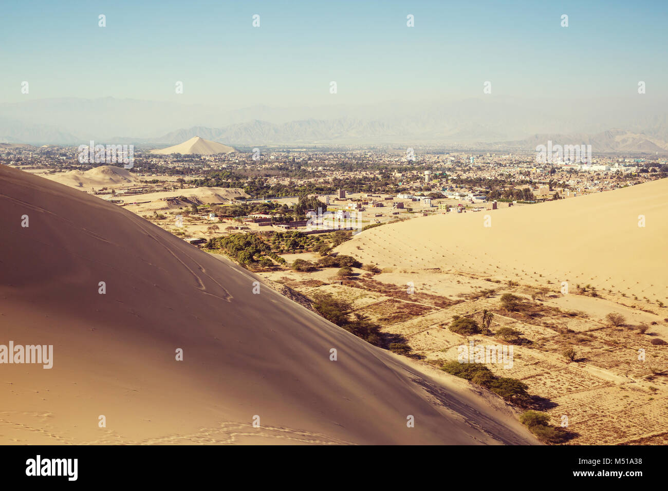 Desert in Ica Stock Photo - Alamy