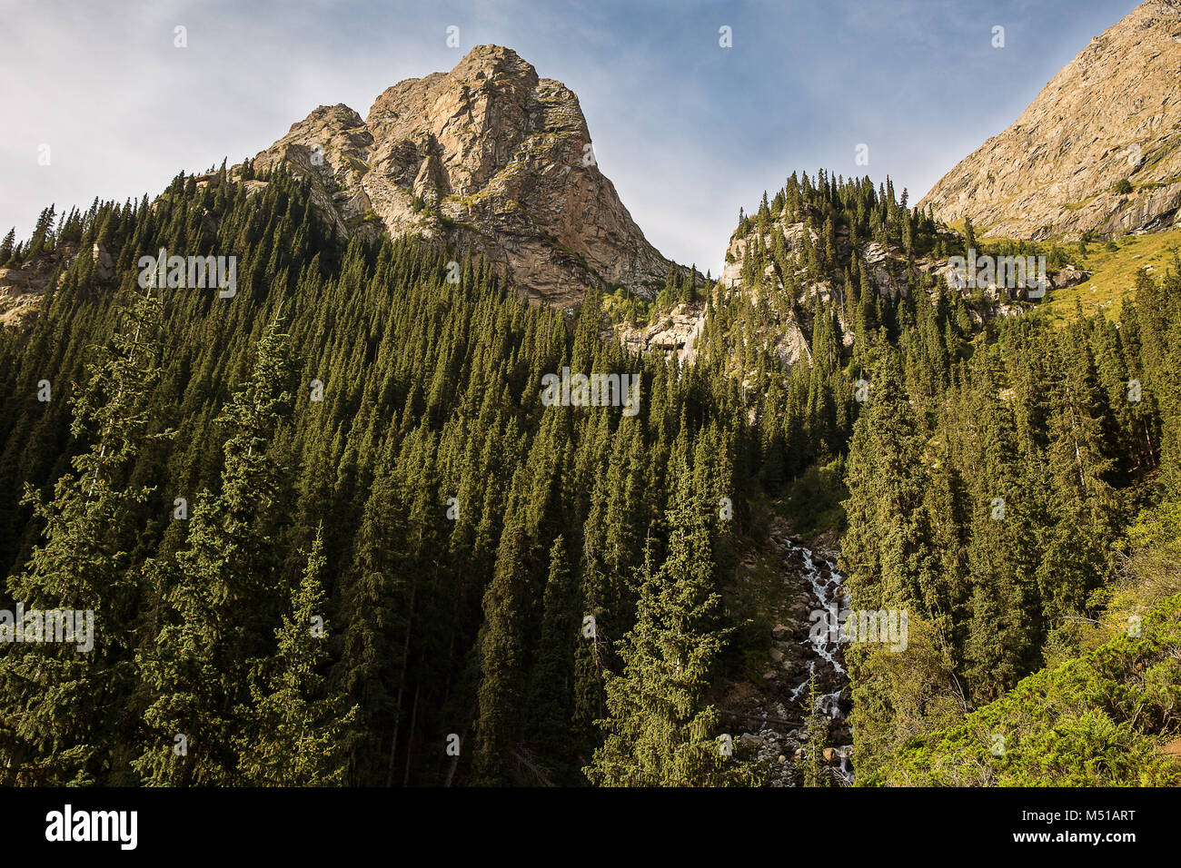 Kyrgyzstan gorge barskoon beautiful hi-res stock photography and images ...