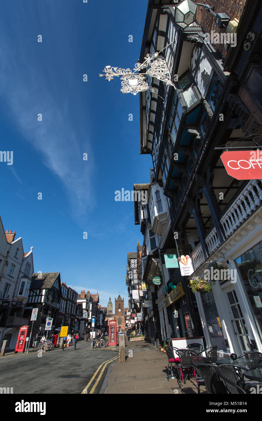 City of Chester, England. Picturesque view of Chester’s Bridge Street ...