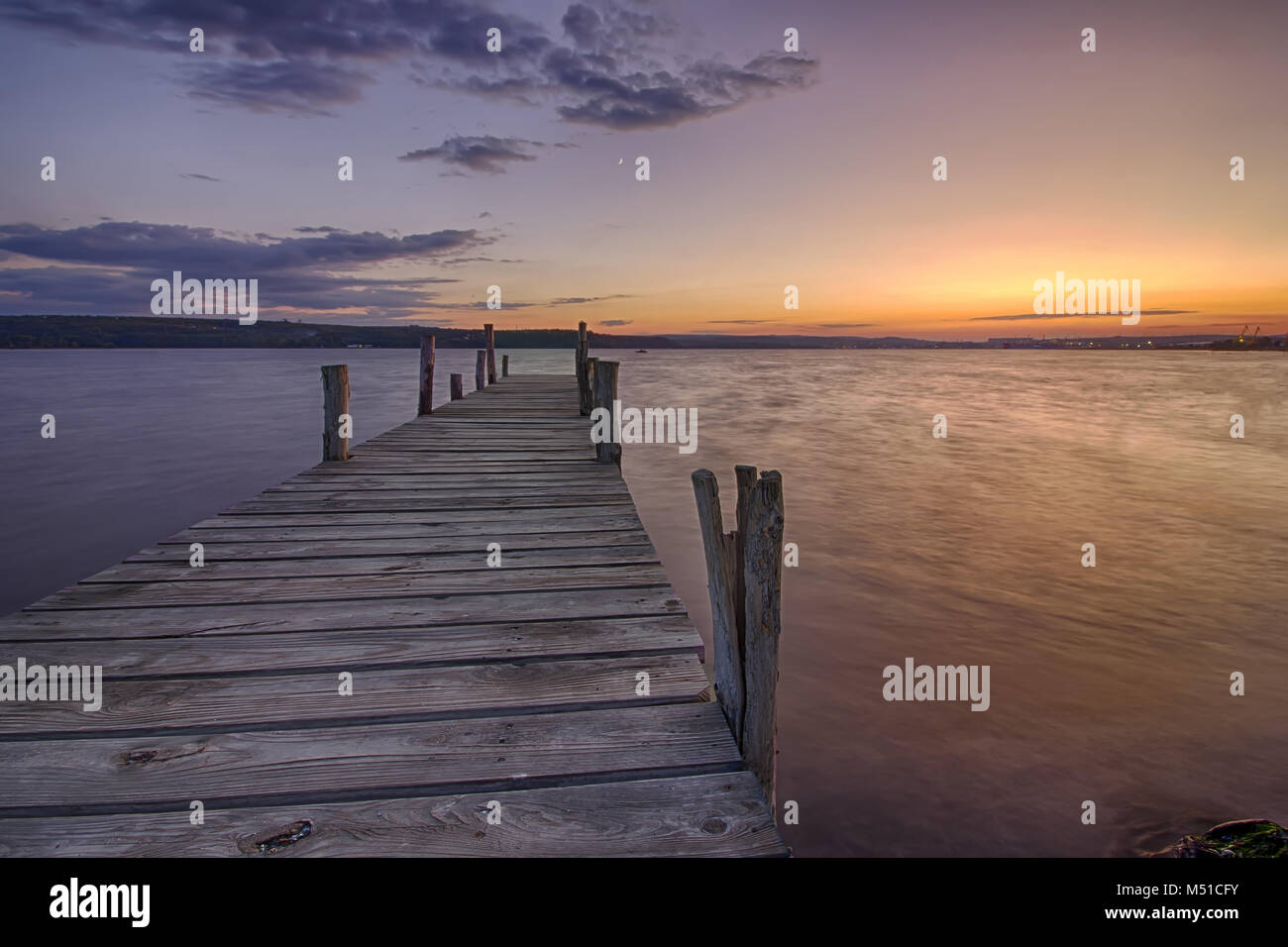 Beauty calm hi-res stock photography and images - Alamy